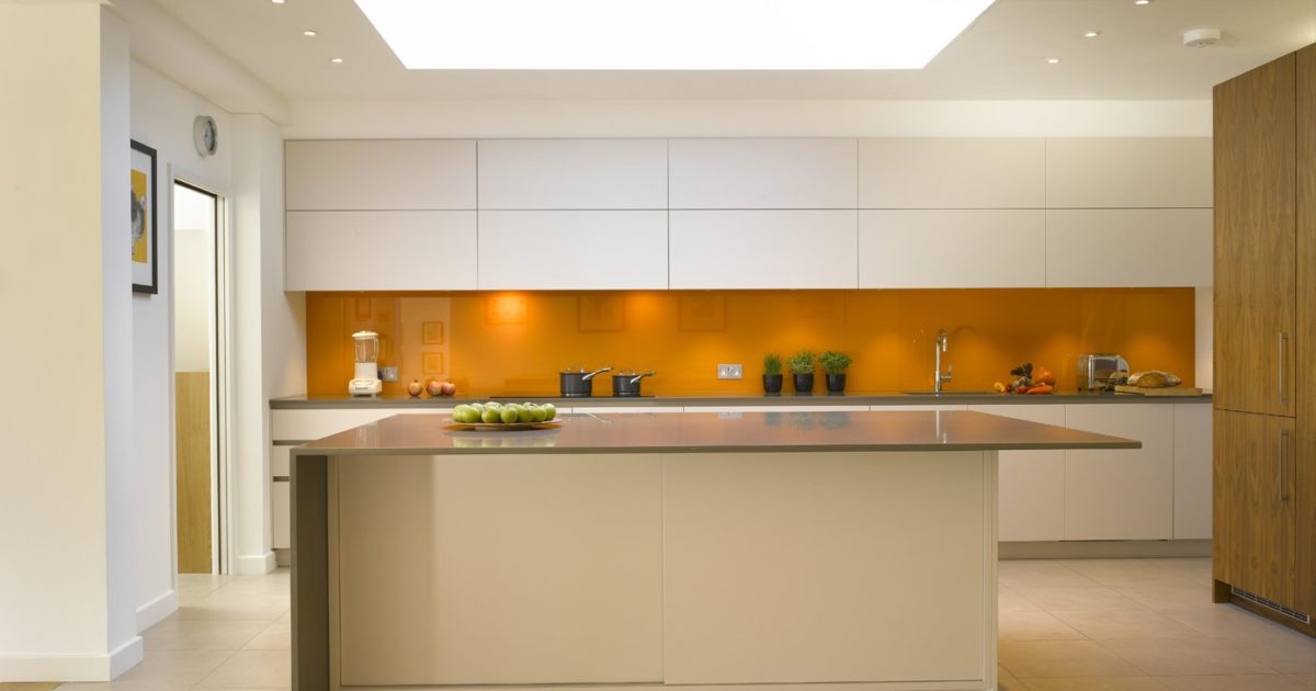 About Us | Decoglaze